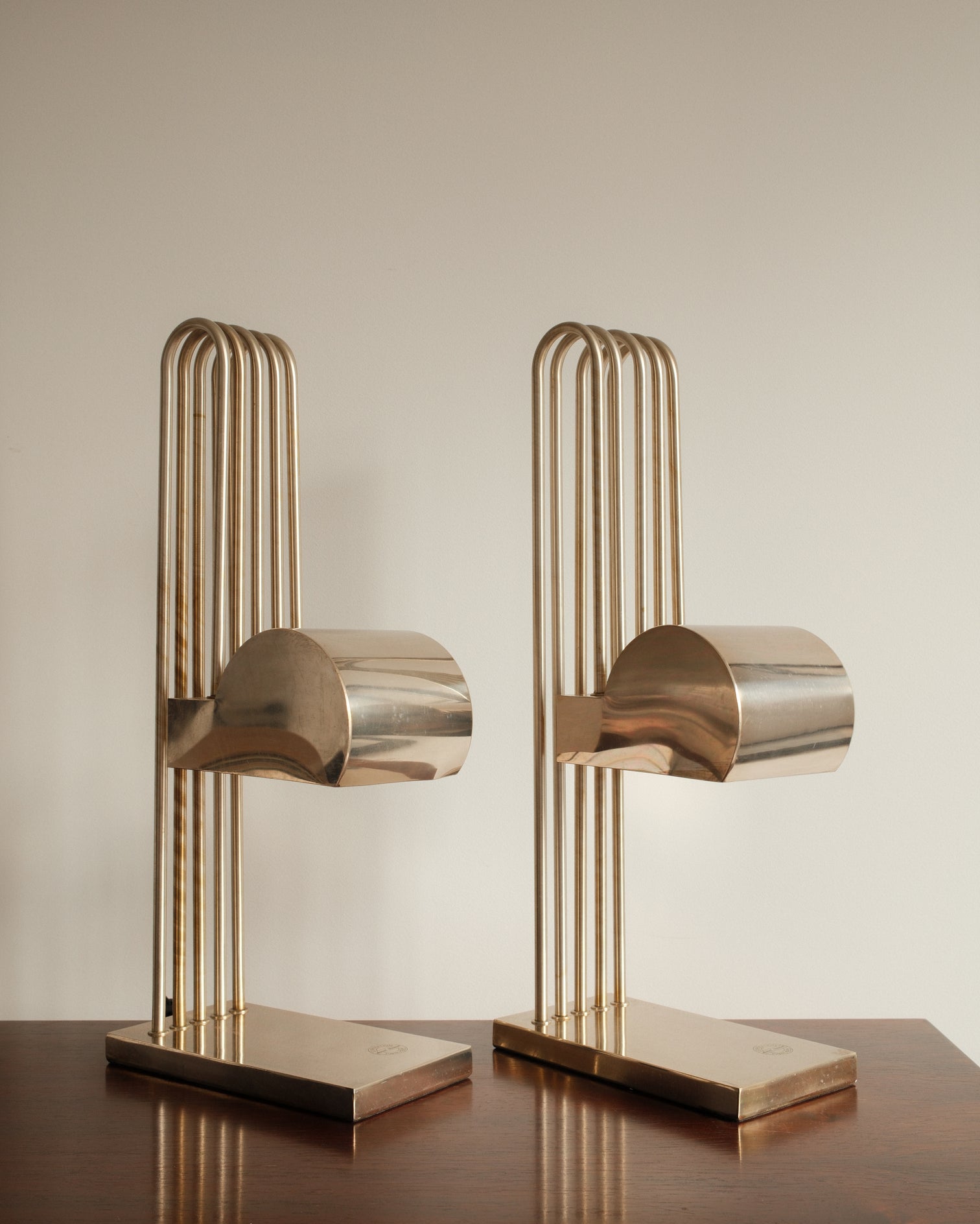 Pair of Art Deco Style Architectural Table Lamps by Marcel Breuer — Fr ...